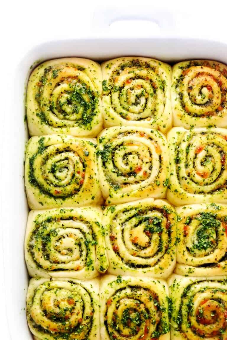 Cheesy Pesto Rolls - Gimme Some Oven