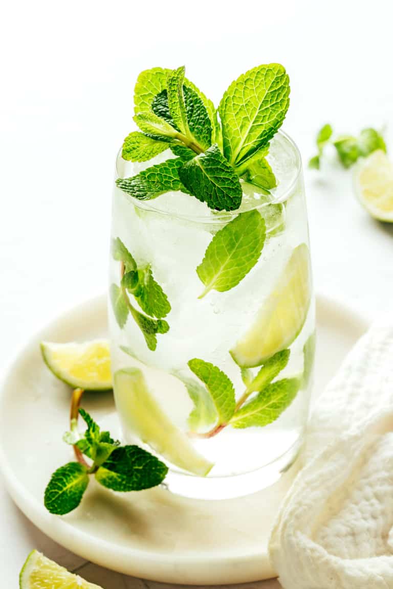 Fresh Mint Tea (Hot or Iced) | Gimme Some Oven